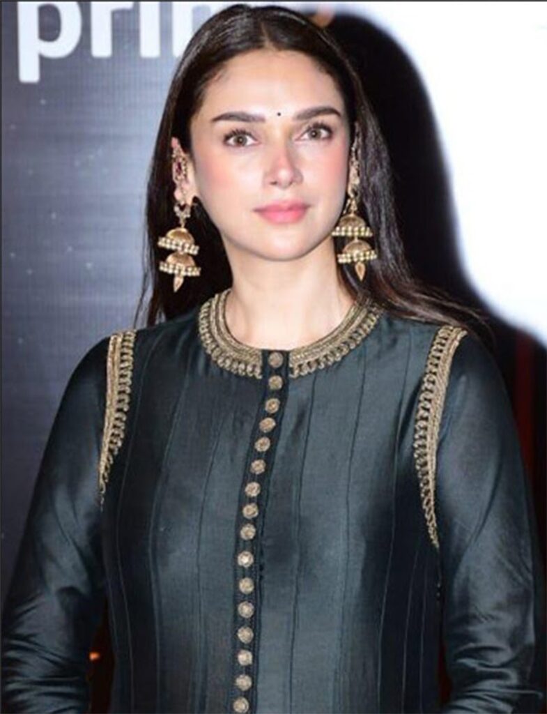 Aditi Rao Hydari Biography 2025 Net Worth, Height, Age, Boyfriend, Husband, Family, Early Life ...