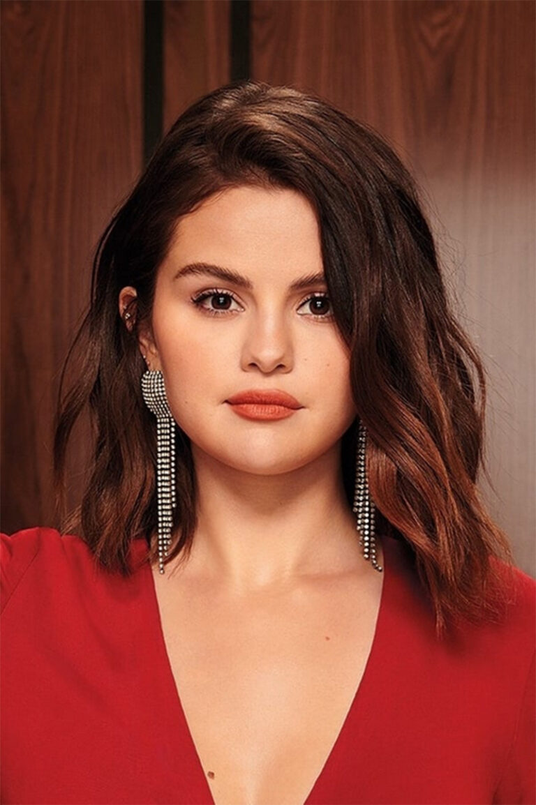 Selena Gomez Biography 2025 Age Height, Weight, Net Worth, Salary ...