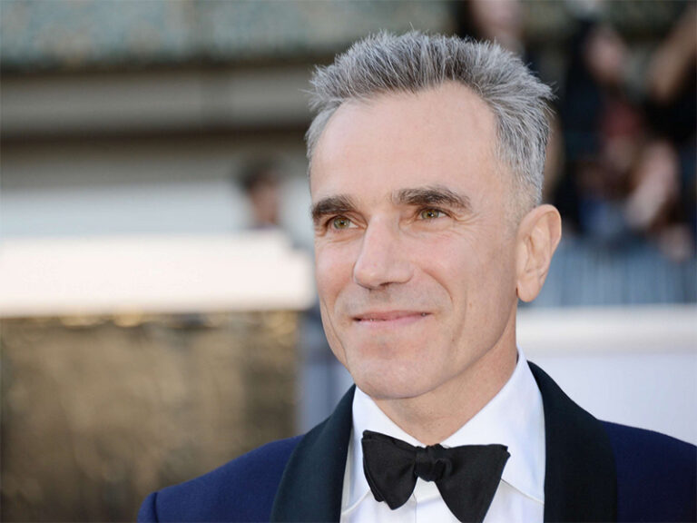 Daniel Day-Lewis Biography 2025 Age, Height, Weight, Net Worth, Salary, Born, Family - Browvopetshop